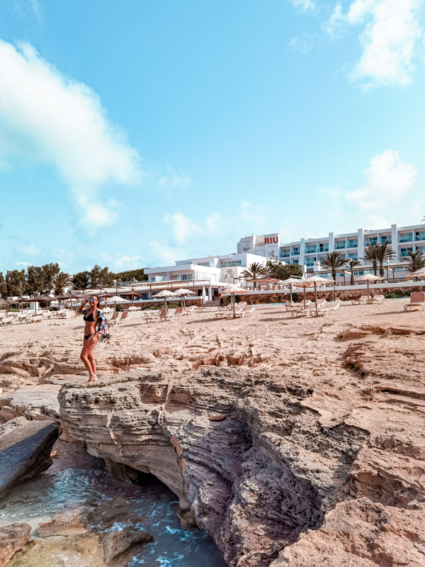Emociónate con el Hotel RIU La Mola en Formentera | Viajando con Mami
